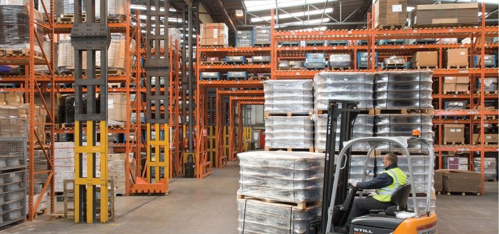 DK Packing | Pallet Racking | RediRack